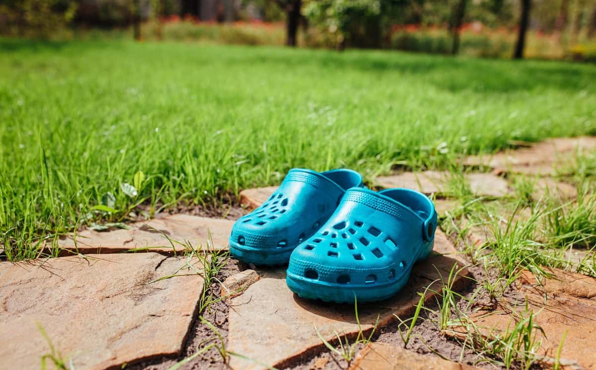 Do Crocs Shrink In The Sun?