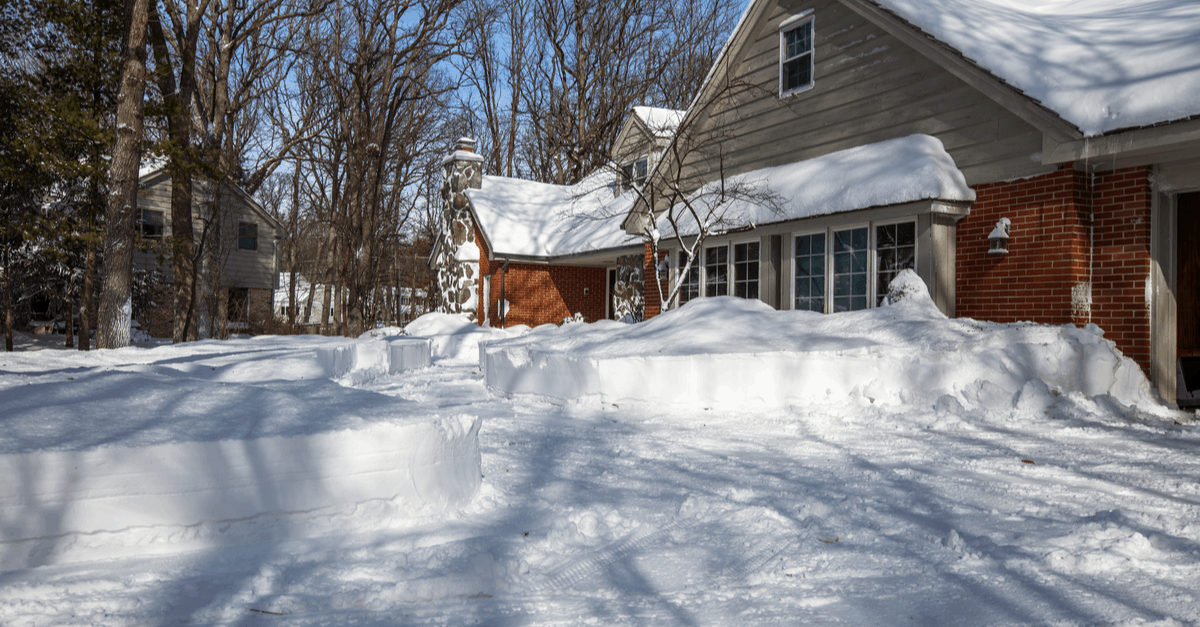 How to Remove Snow From Lawn - Trim That Weed