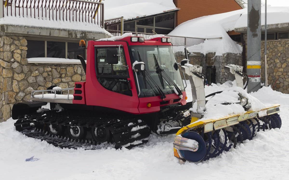 When To Use A Snowblower